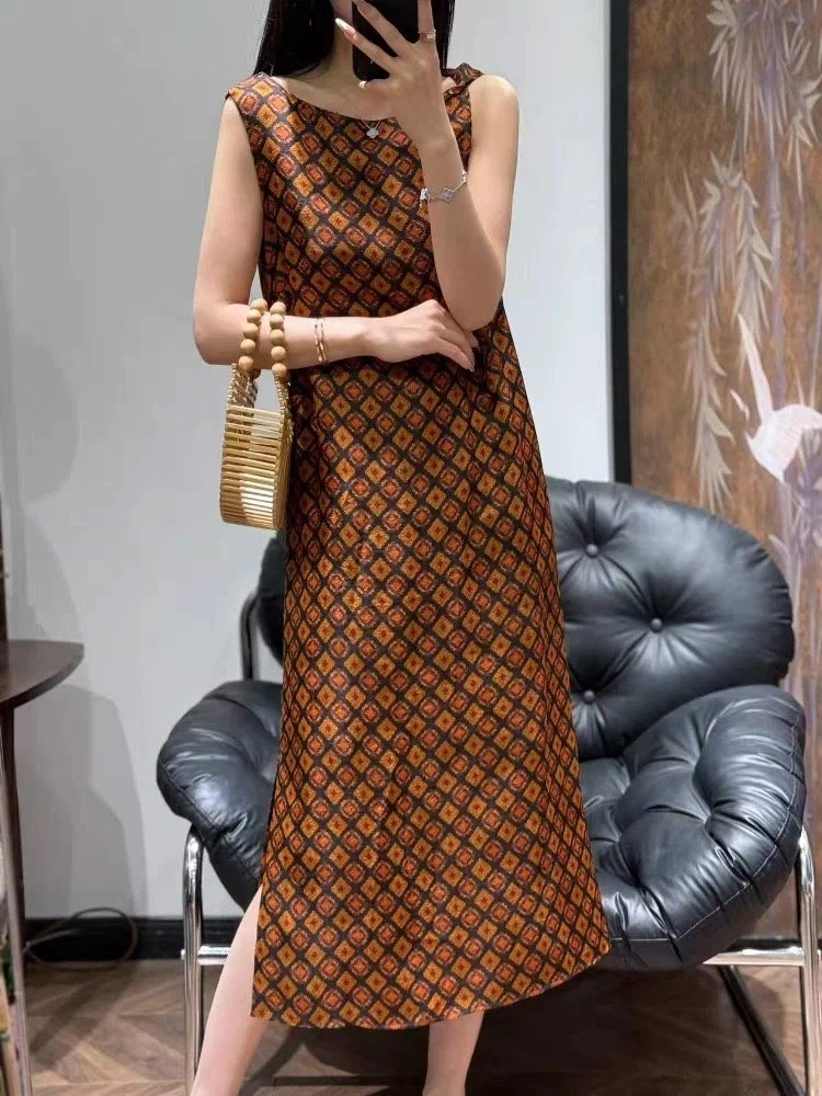 Unclassified Brand Dress