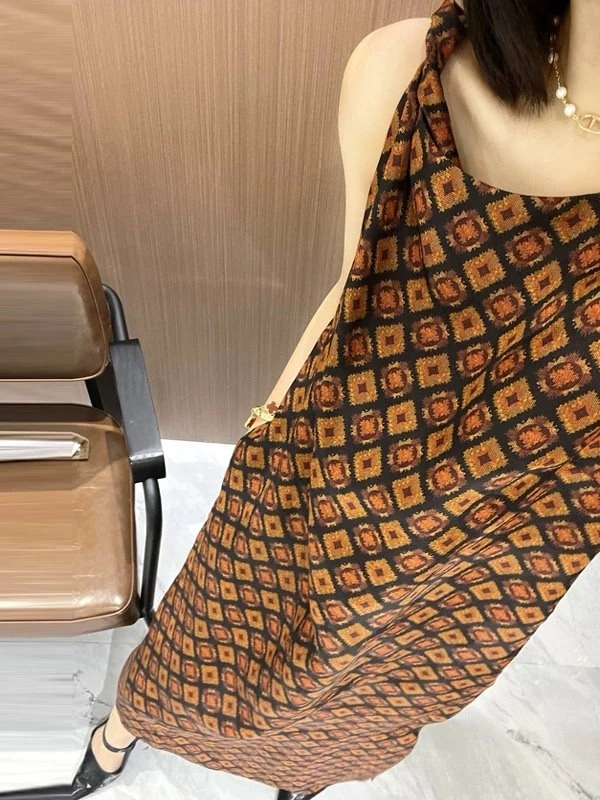 Budget-friendly Unclassified Brand Dress