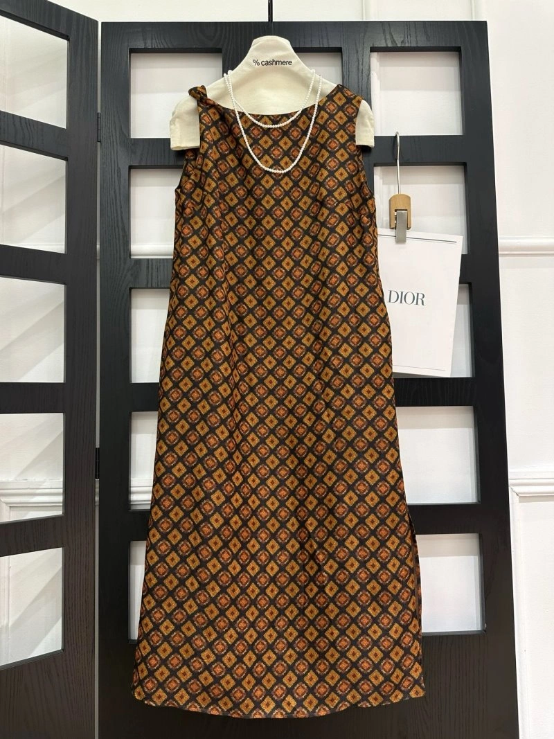 Budget-friendly Unclassified Brand Dress