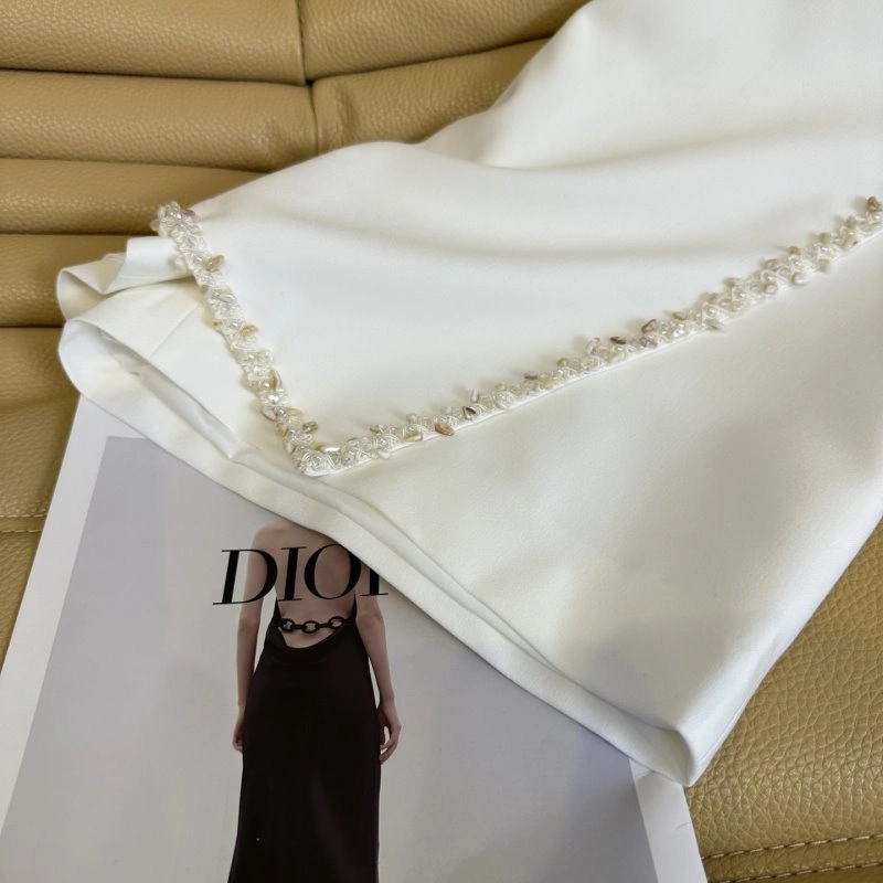 Low-cost Unclassified Brand Dress