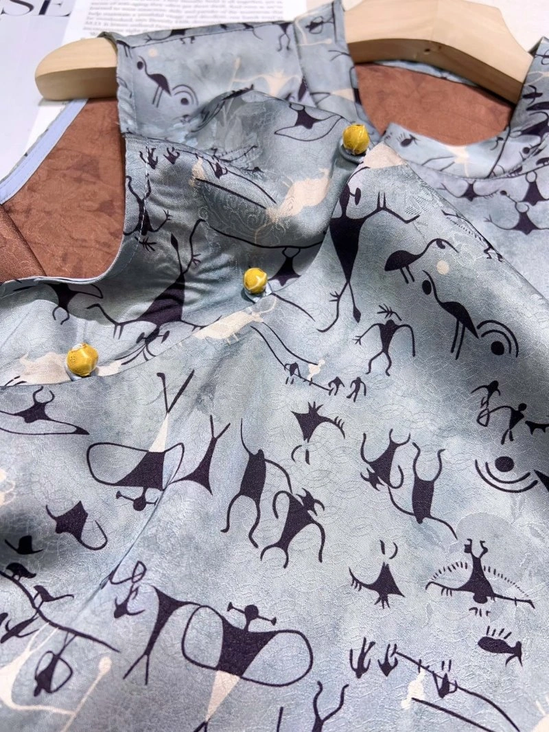 Legit Unclassified Brand Dress