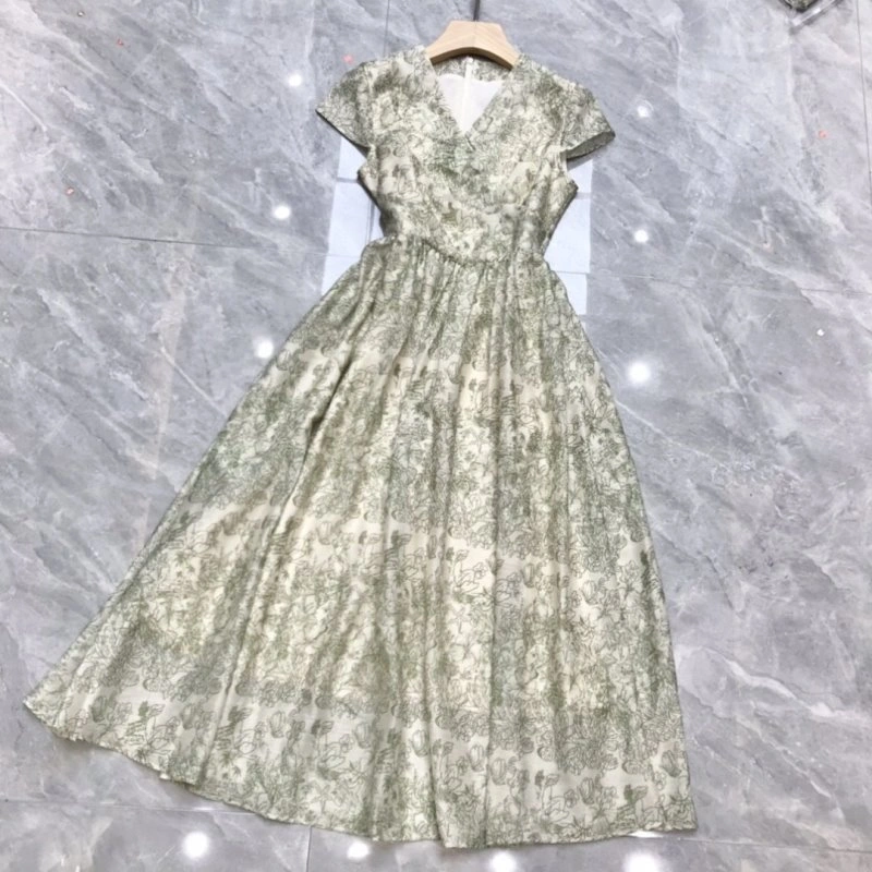 Value-priced Unclassified Brand Dress