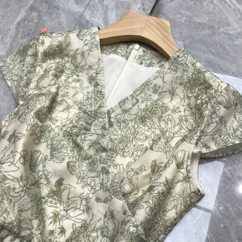 Value-priced Unclassified Brand Dress