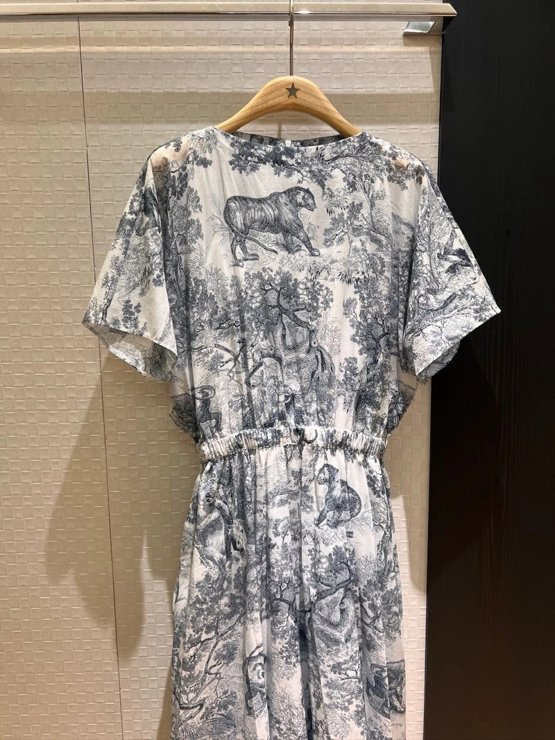 Perfect replica Unclassified Brand Dress