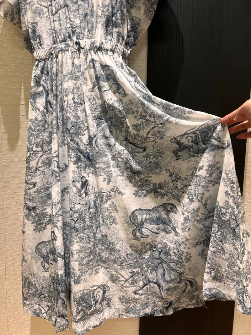 Perfect replica Unclassified Brand Dress
