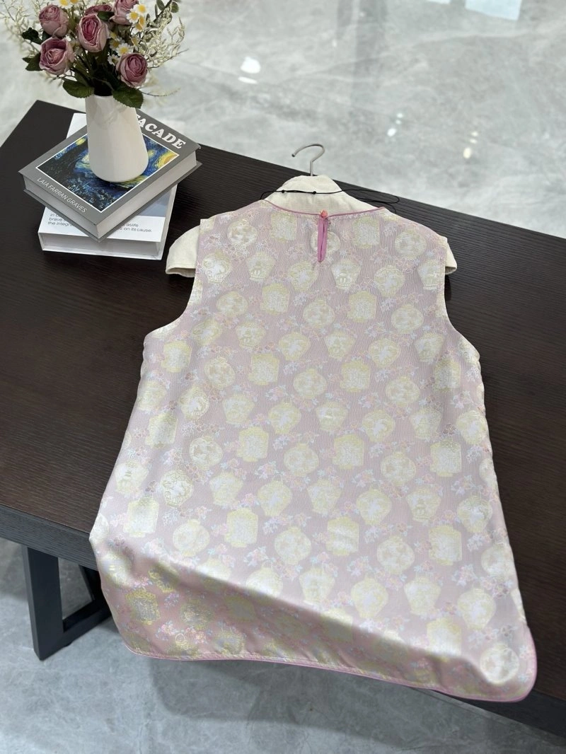 Real Unclassified Brand Dress