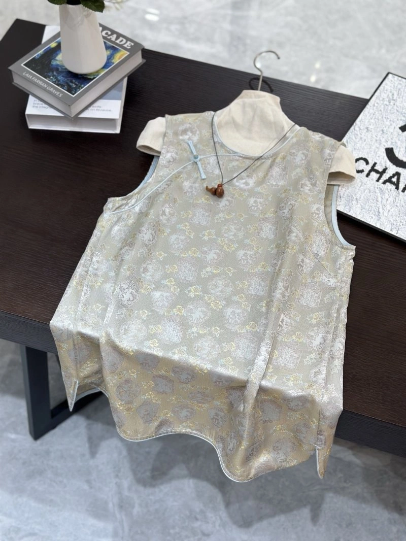 Real Unclassified Brand Dress