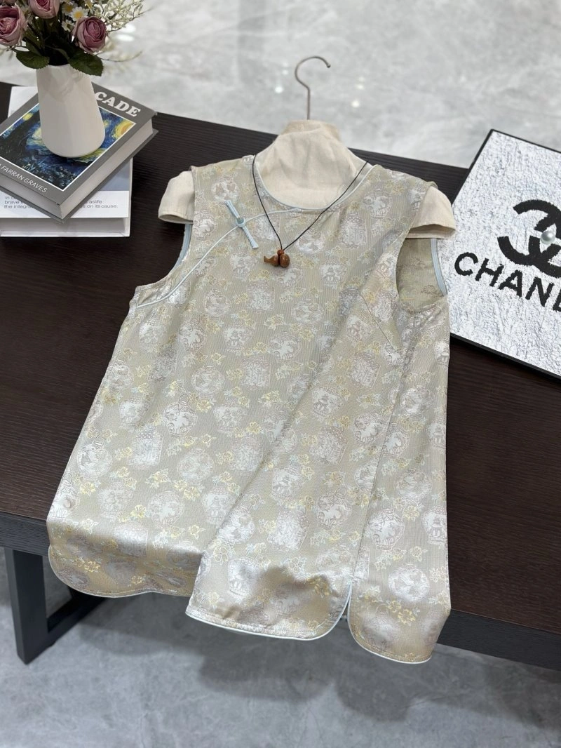 Real Unclassified Brand Dress