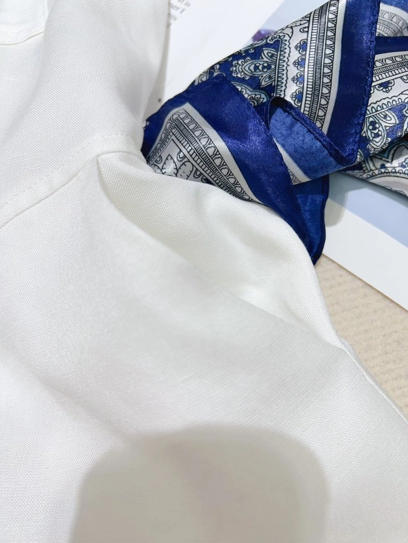 Inexpensive Unclassified Brand Dress