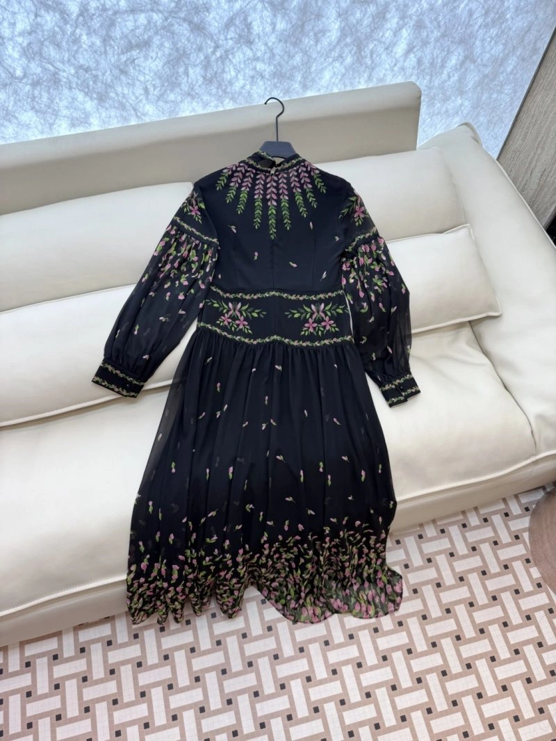 Cut-rate Unclassified Brand Dress