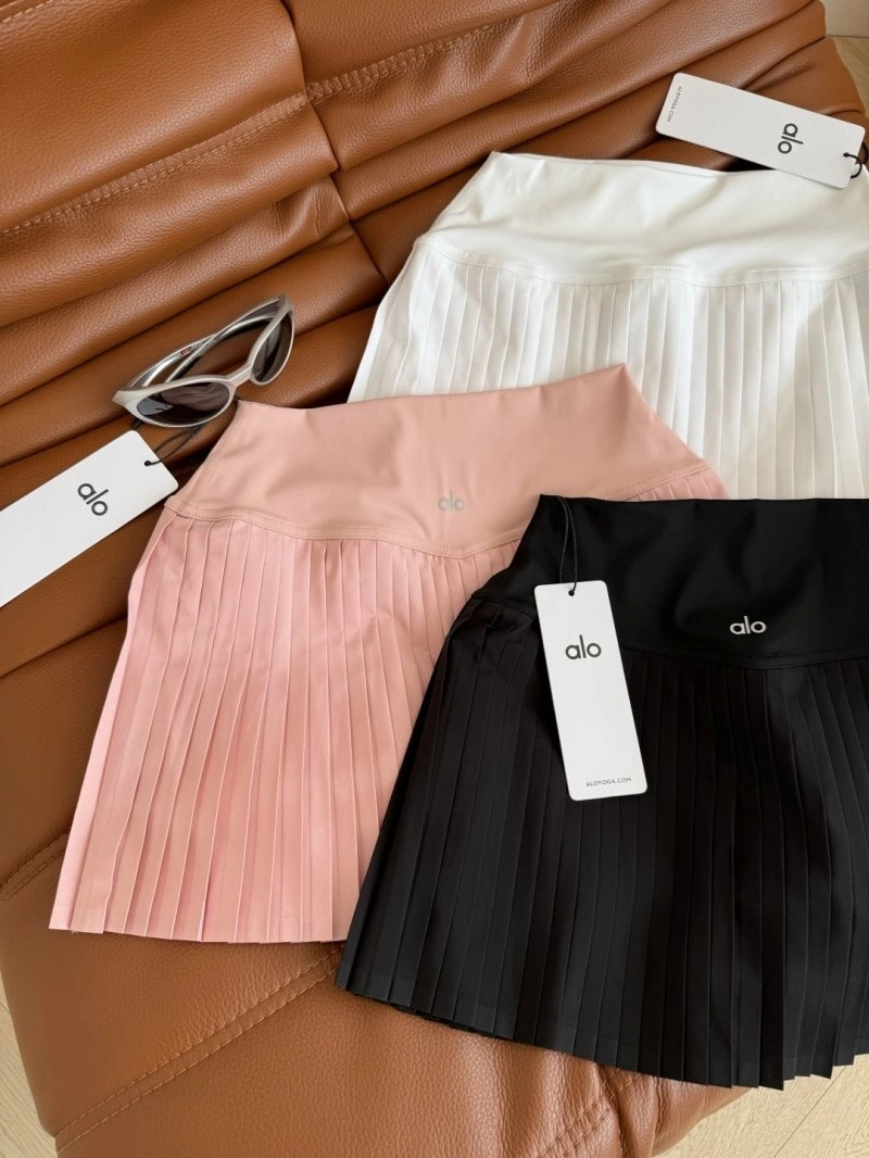 Indistinguishable Unclassified Brand Dress
