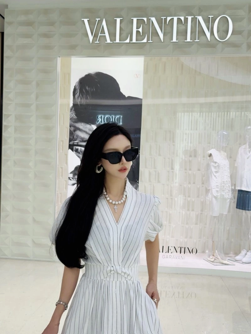 Perfect replica Unclassified Brand Dress