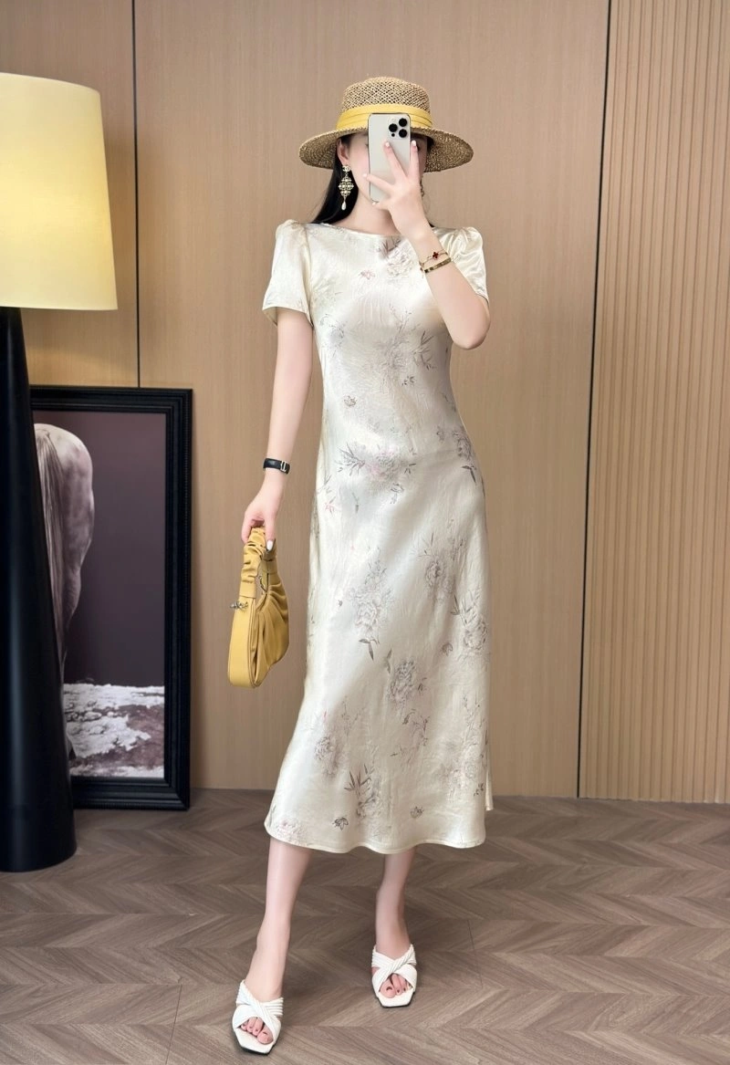 Unclassified Brand Dress