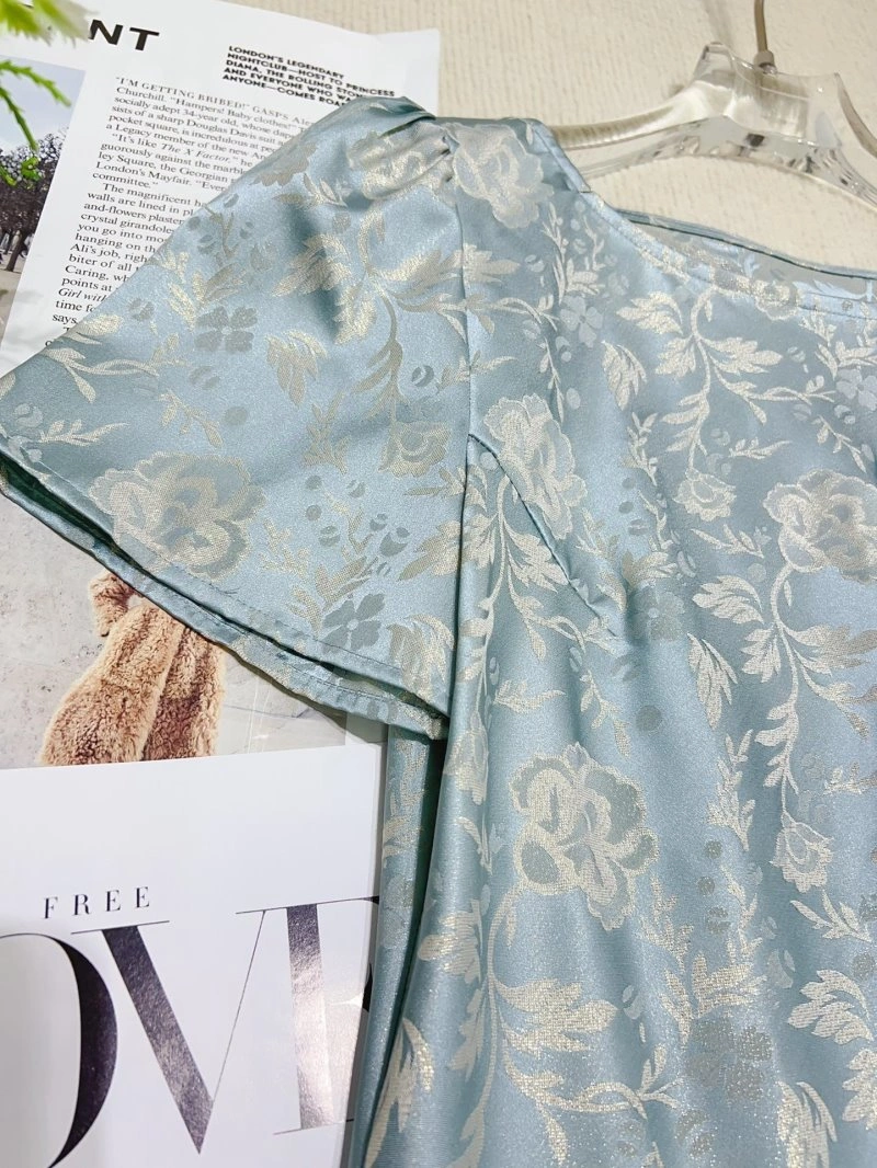 Real Unclassified Brand Dress