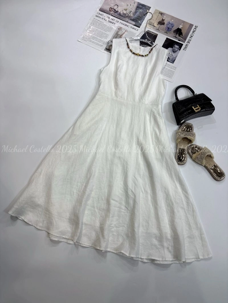 Low-cost Unclassified Brand Dress
