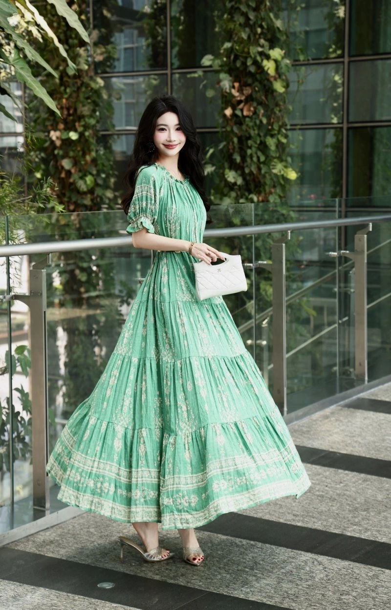 Legit Unclassified Brand Dress