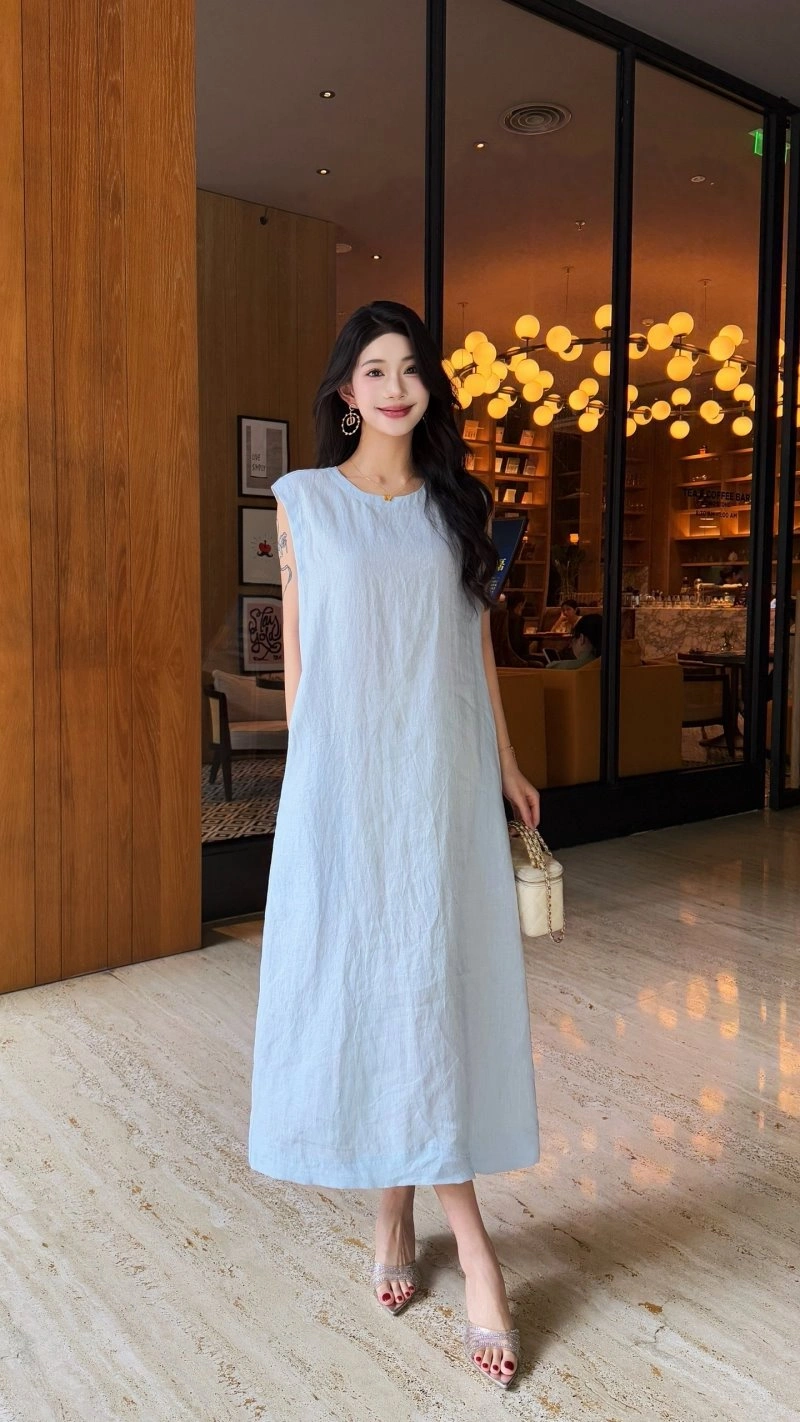 Authentic Unclassified Brand Dress