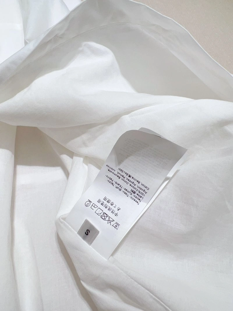 Genuine Unclassified Brand Dress