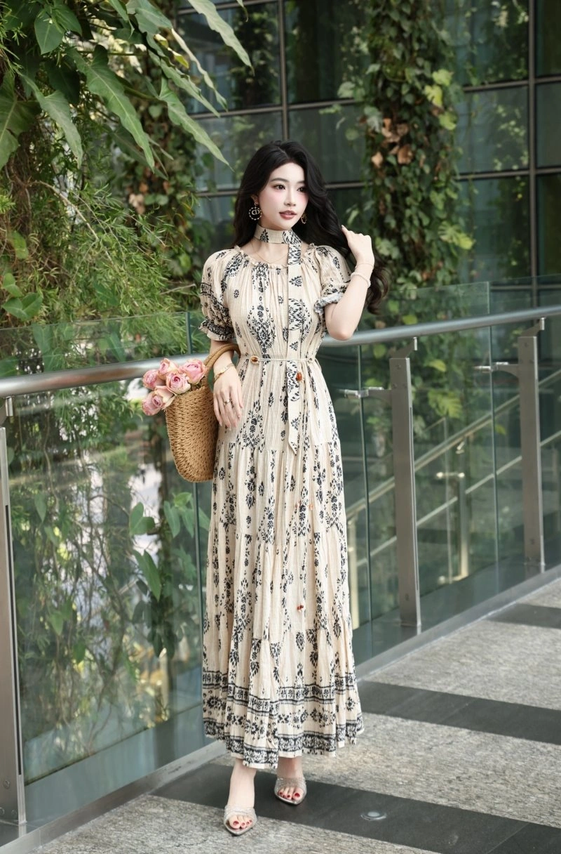 Inexpensive Unclassified Brand Dress