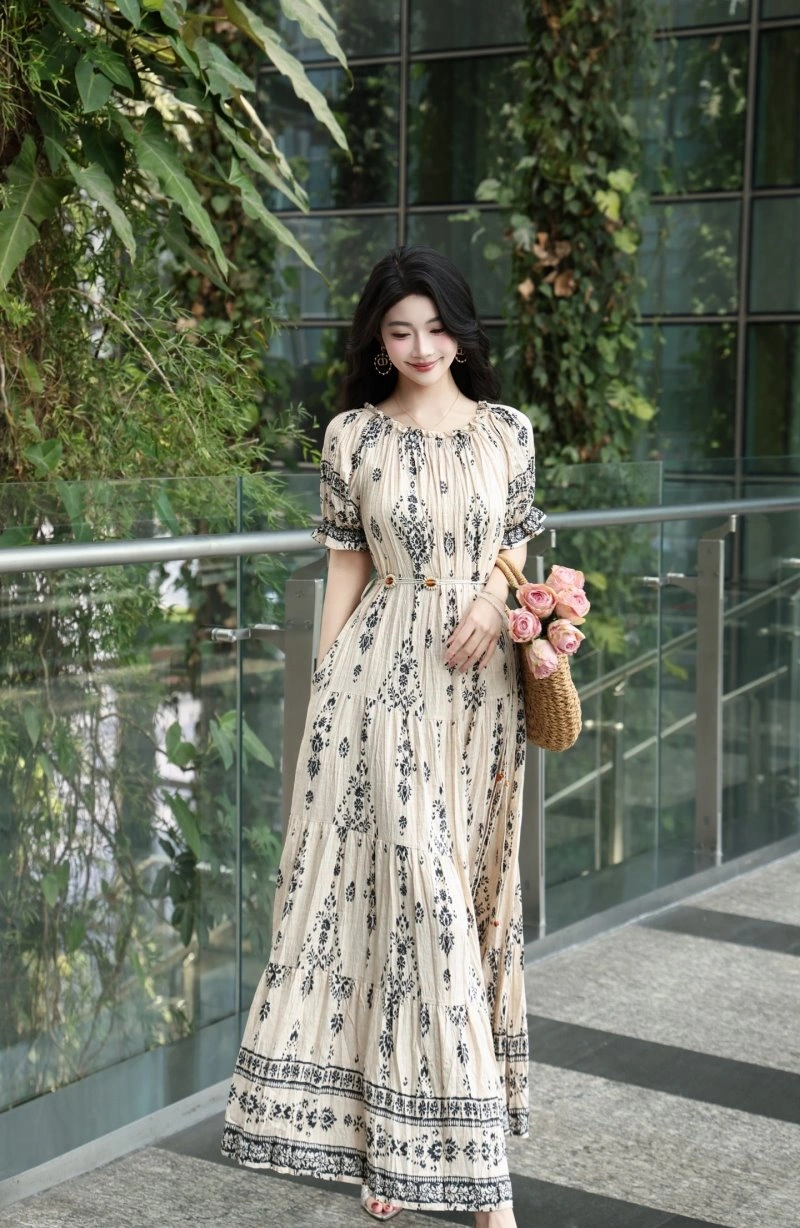 Inexpensive Unclassified Brand Dress