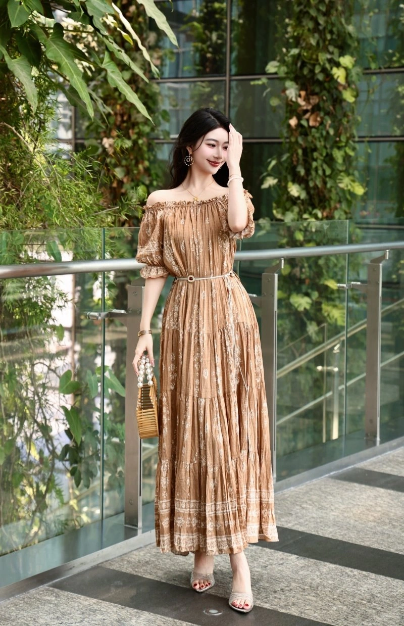 Unclassified Brand Dress