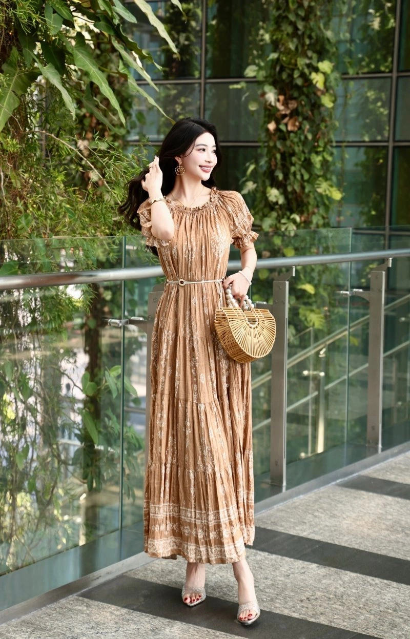 Bargain Unclassified Brand Dress