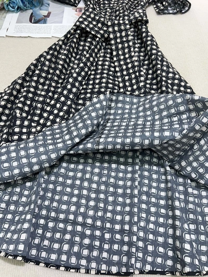 Discounted Unclassified Brand Dress