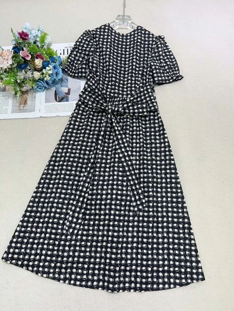 Discounted Unclassified Brand Dress