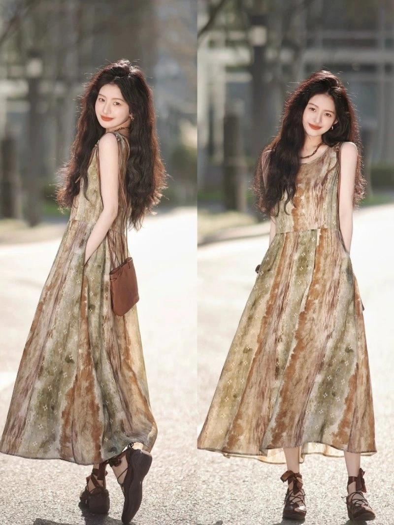 Low-cost Unclassified Brand Dress