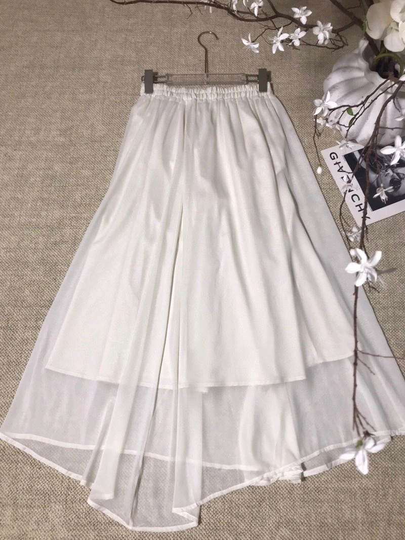 Low-cost Unclassified Brand Dress