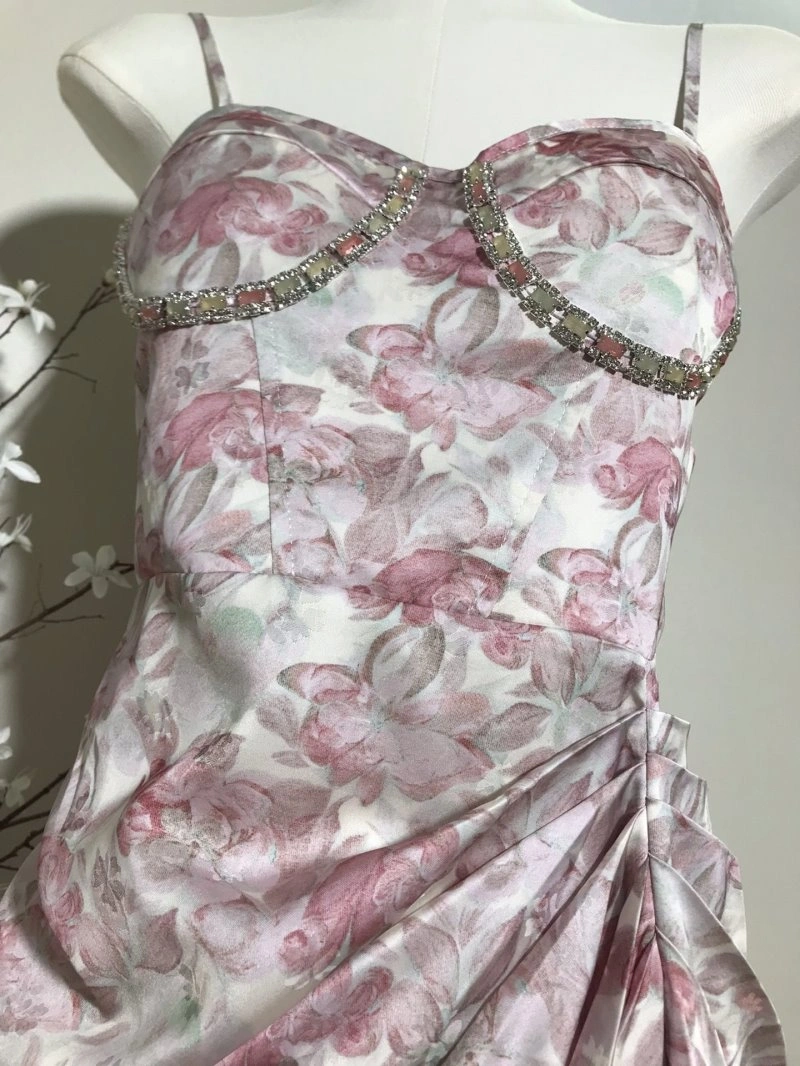 Exact replica Unclassified Brand Dress