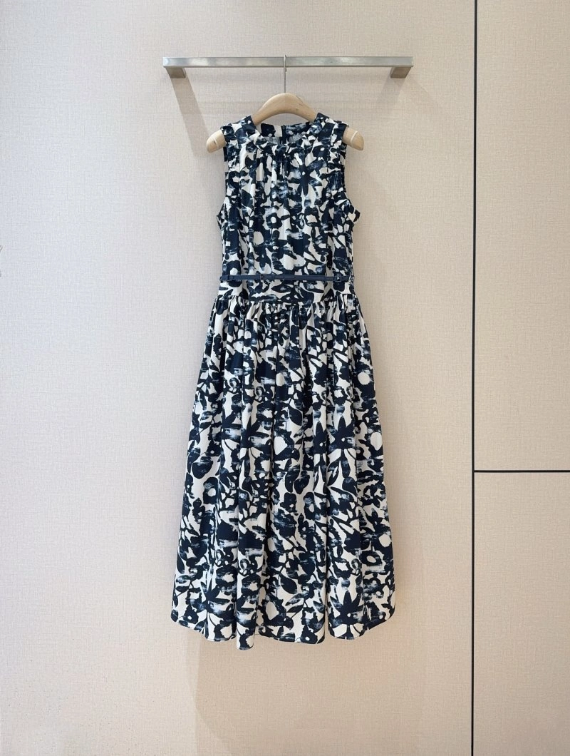 Unclassified Brand Dress