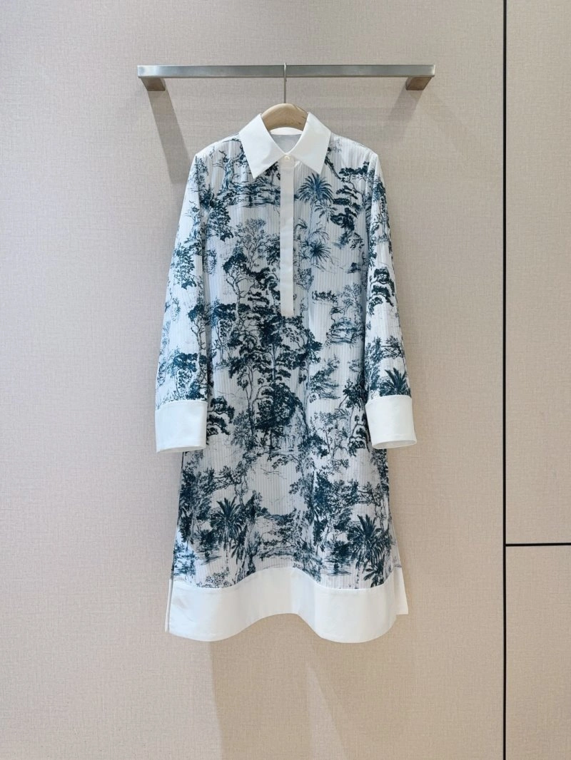 Unclassified Brand Dress