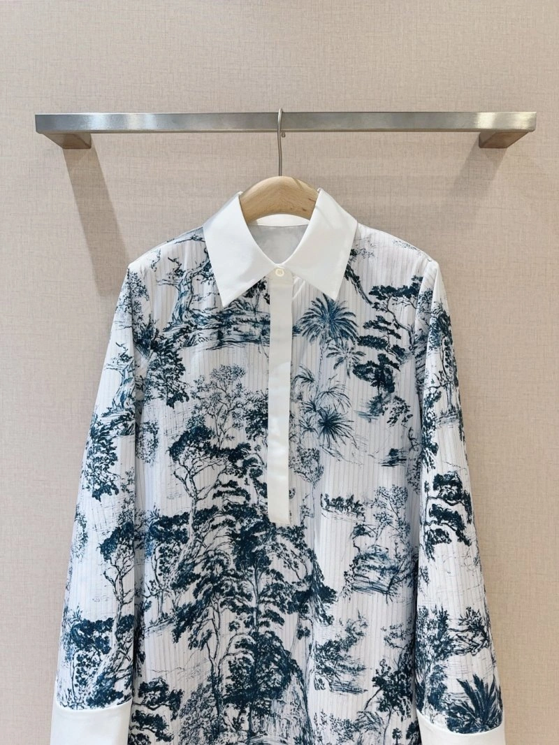 Legit Unclassified Brand Dress