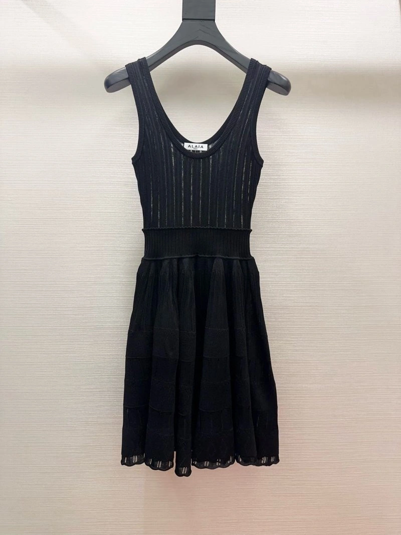 Unclassified Brand Dress