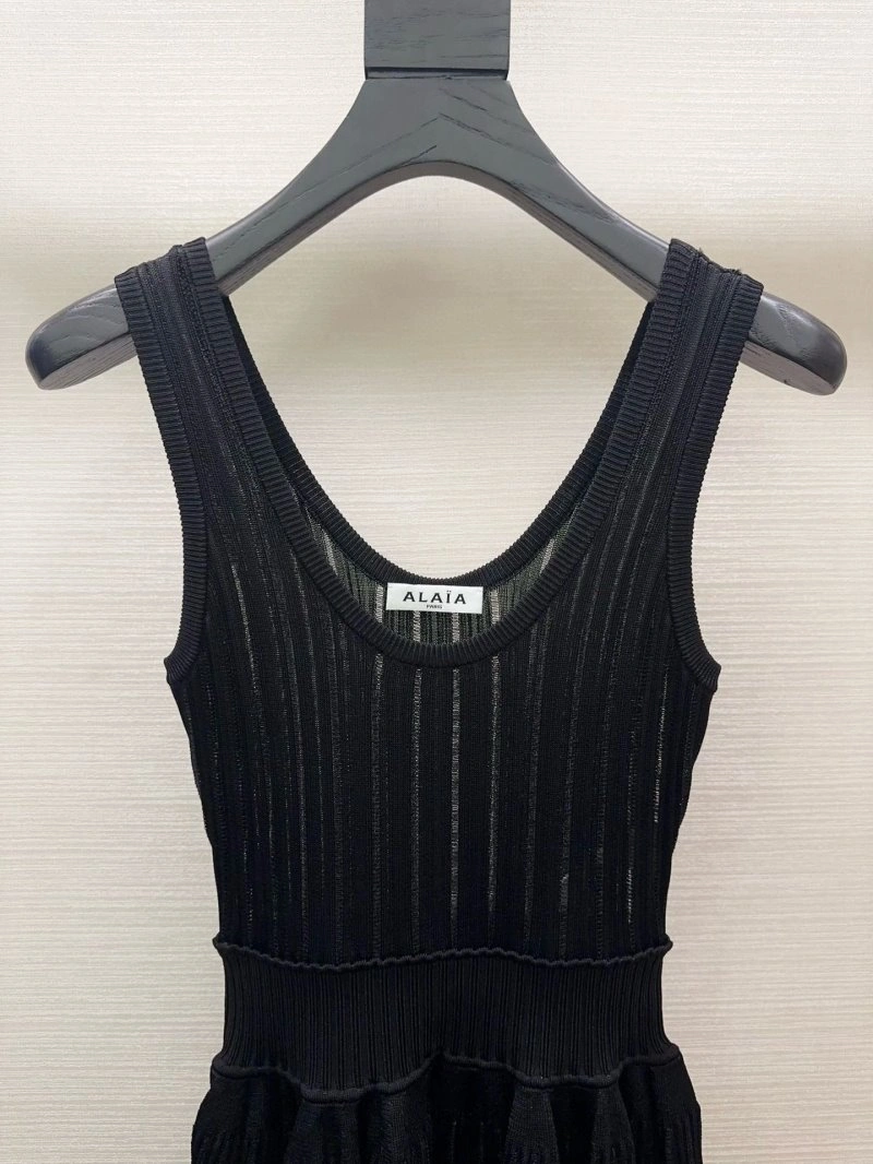 Bargain Unclassified Brand Dress