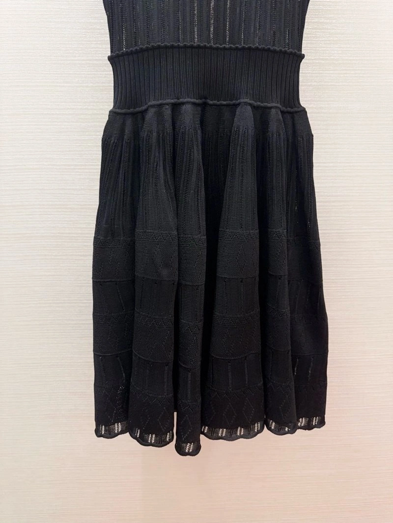 Bargain Unclassified Brand Dress
