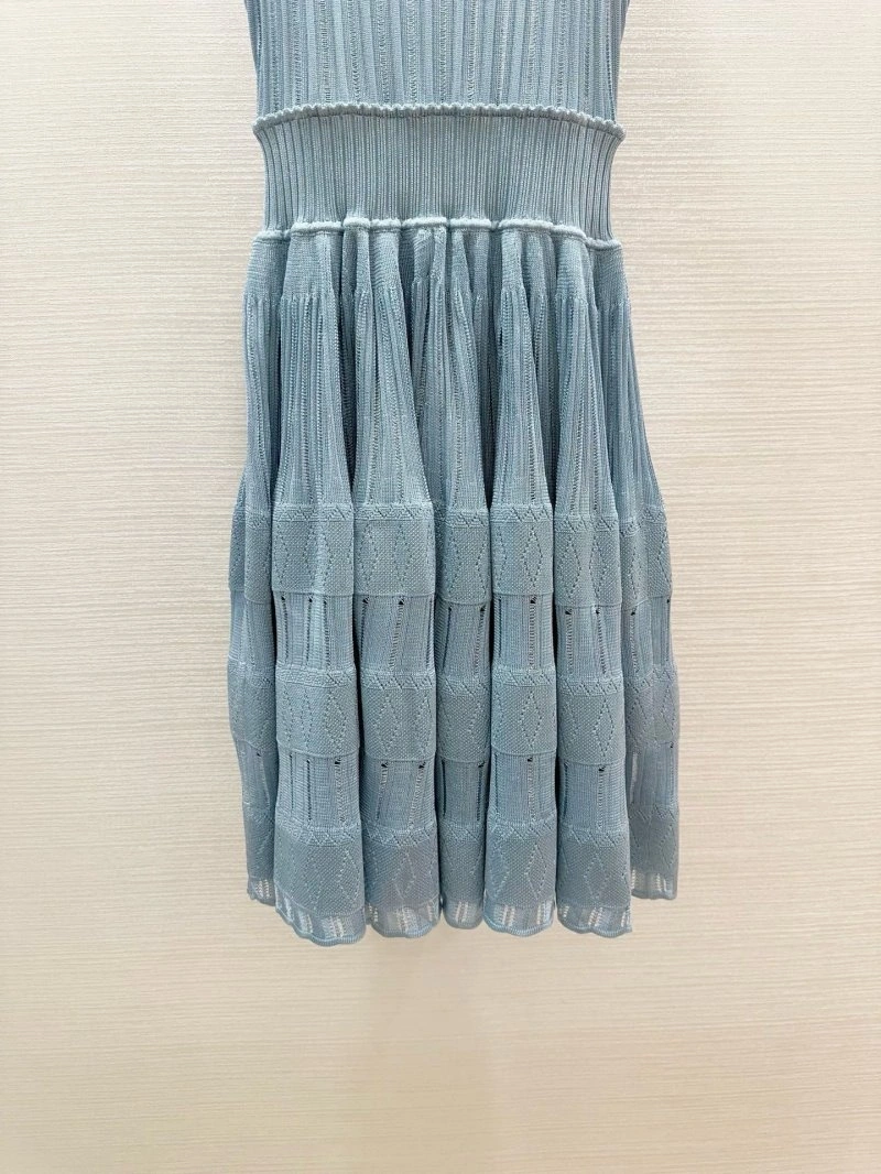 Real Unclassified Brand Dress