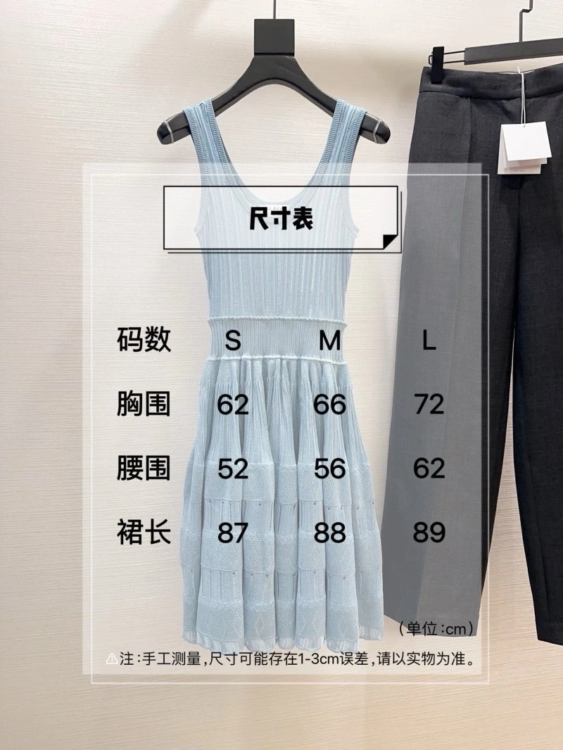 Real Unclassified Brand Dress