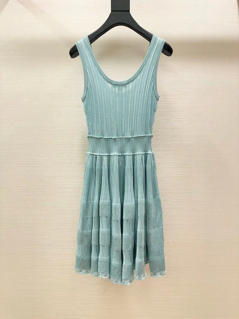 Real Unclassified Brand Dress