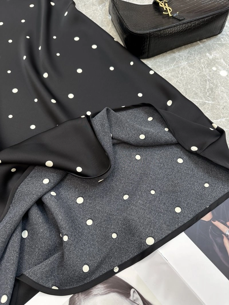 Discounted Unclassified Brand Dress