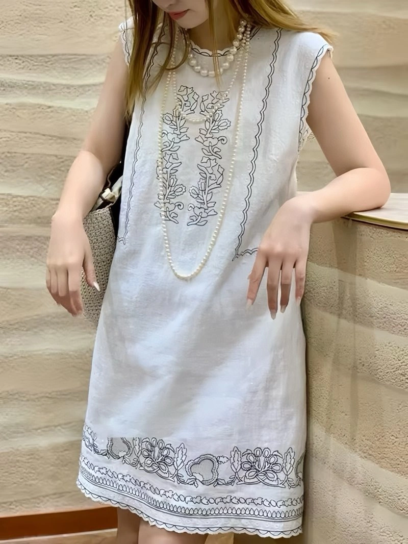 Unclassified Brand Dress