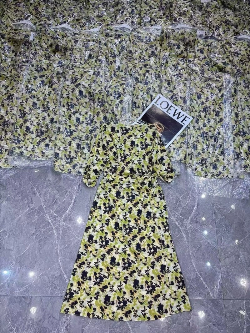 High fidelity Unclassified Brand Dress