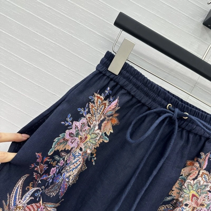 Brand-authenticated Unclassified Brand Dress