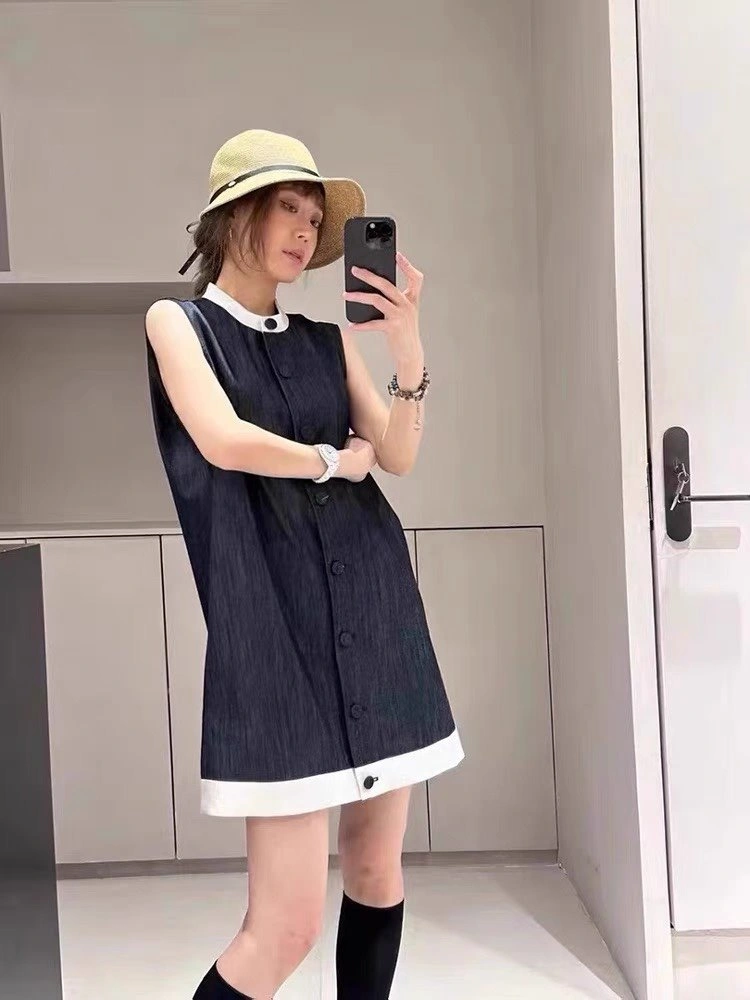 Genuine Unclassified Brand Dress