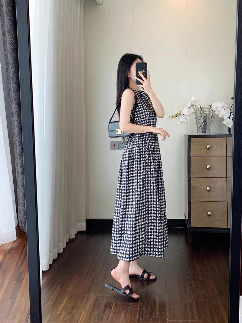 Bargain Unclassified Brand Dress