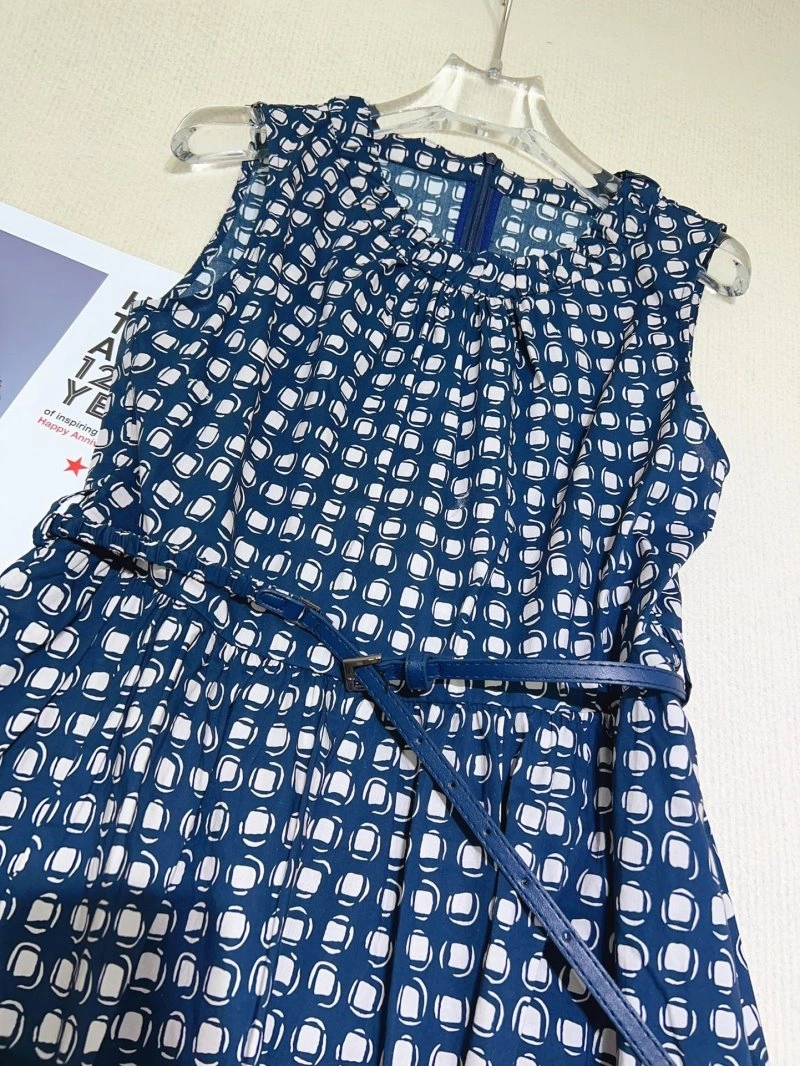 Bargain Unclassified Brand Dress