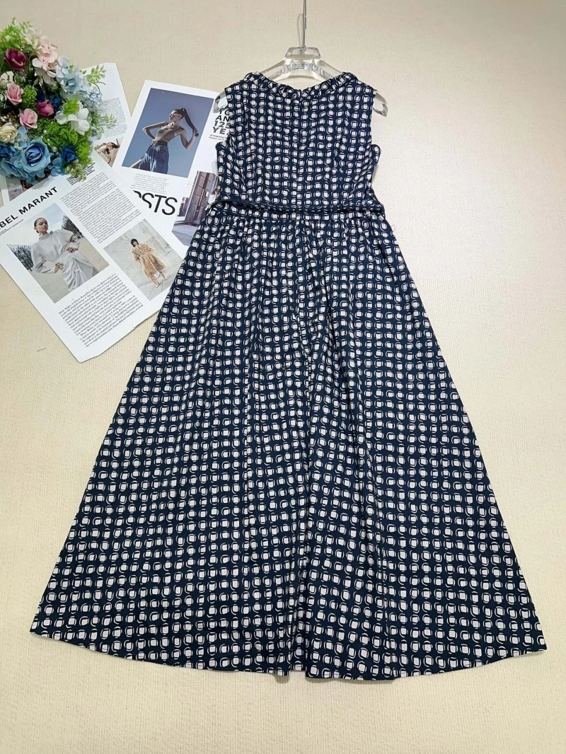 Bargain Unclassified Brand Dress