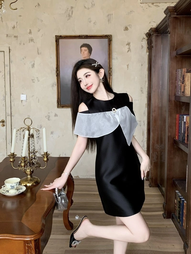 Bargain Unclassified Brand Dress
