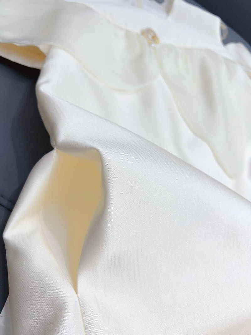 Value-priced Unclassified Brand Dress